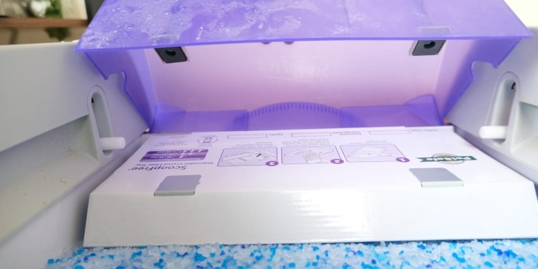 Unbiased PetSafe ScoopFree Self Cleaning Litter Box Review - Cats.com